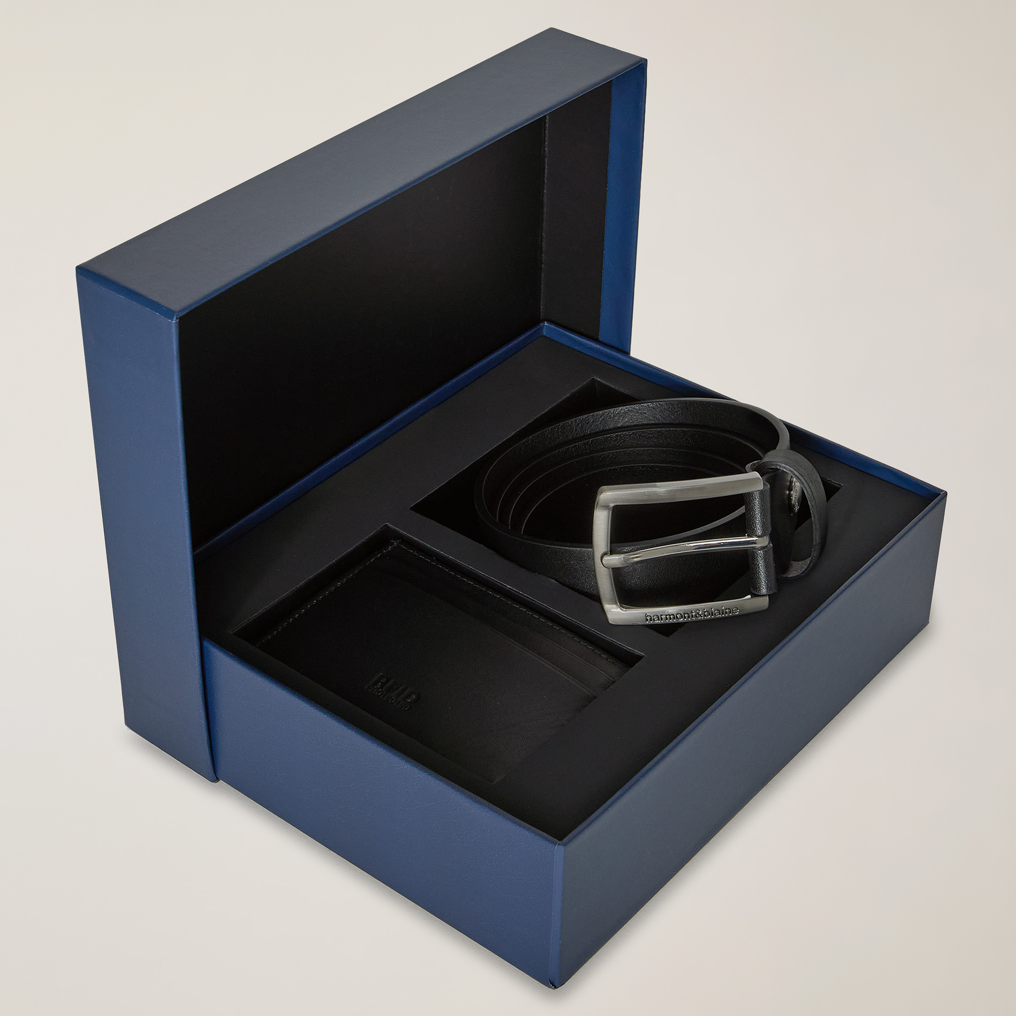 Card Holder and Belt Box: Luxury italian Belts | Harmont & Blaine®
